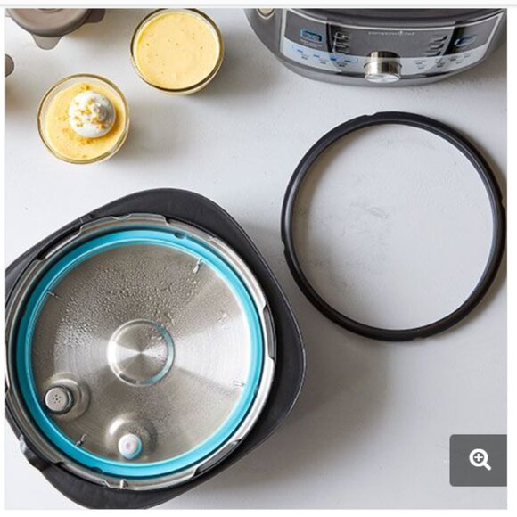 Pampered Chef | Kitchen | Pampered Chef Quick Cooker Silicone Rings Set ...